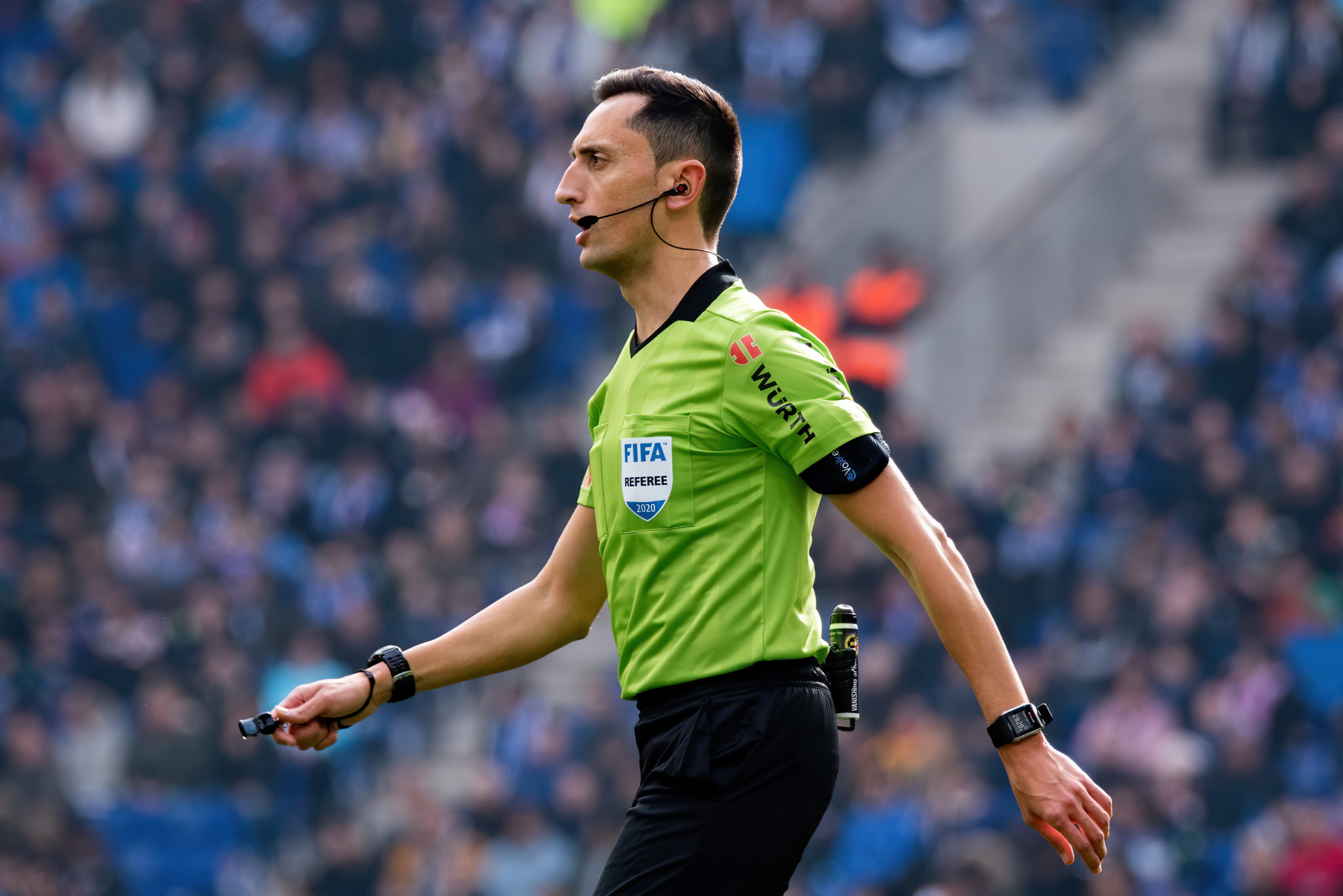 Defining Moments That Affect a Referee's Confidence - The Third Team