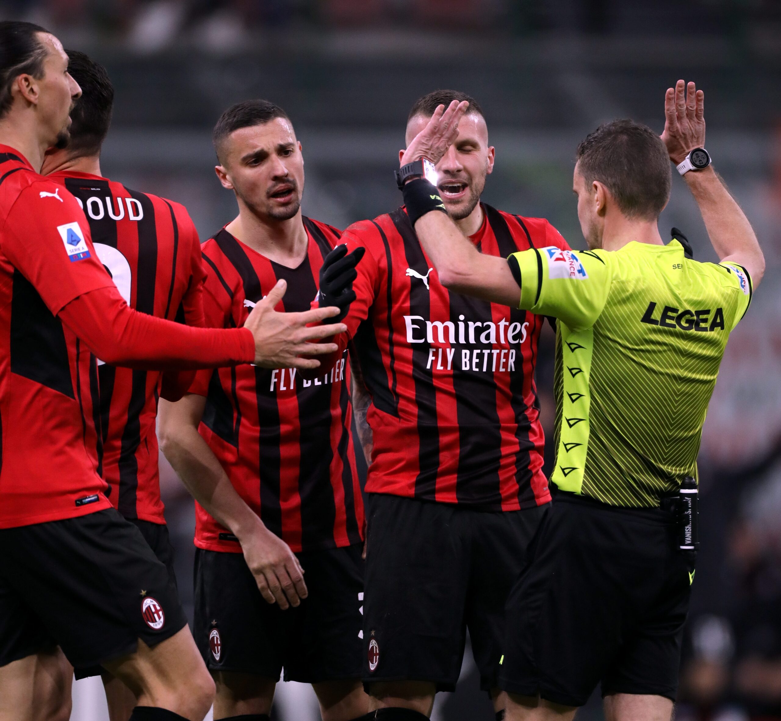 How Do Referees Perceive Mental Training? - The Third Team